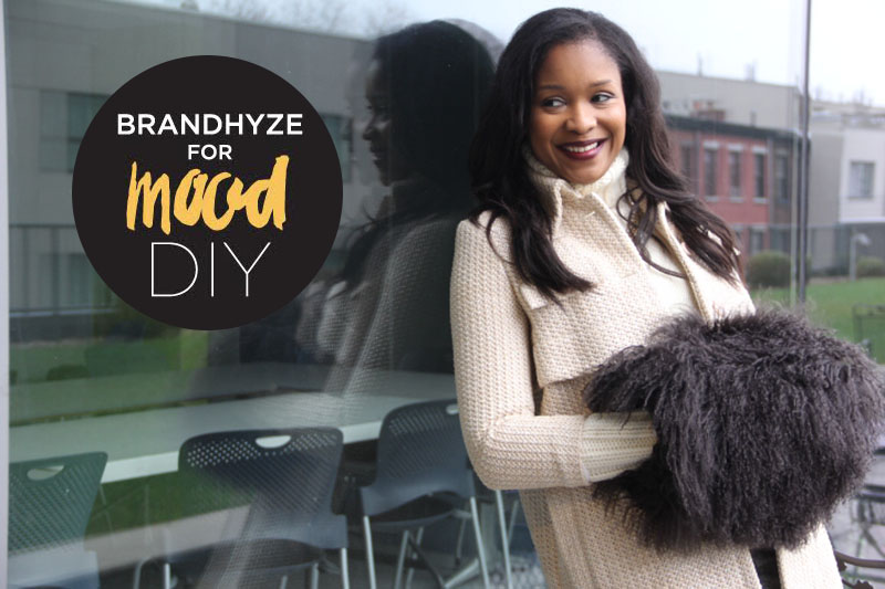 Mood DIY: Fur Hand Muffler | Mood Sewciety
