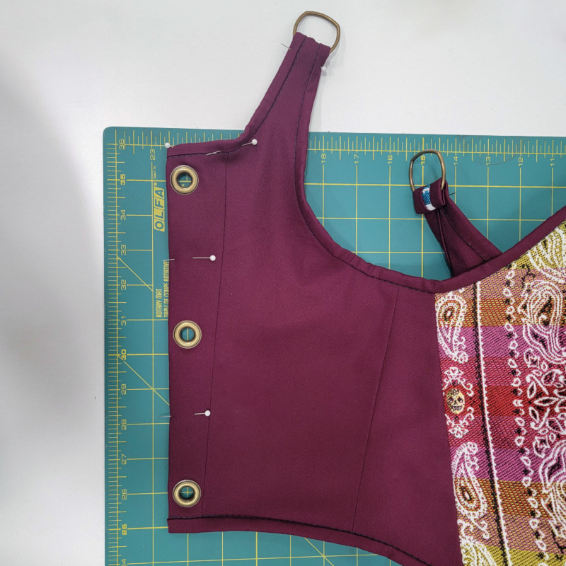 The Spearmint Corset - Free Sewing Pattern | Mood Sewciety
