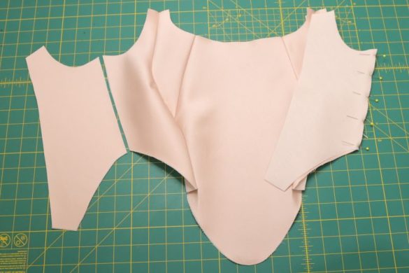 Avignon Corset Free Sewing Pattern - Mood Fabrics Blog