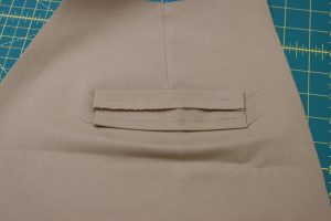 Lucca Tailored Barrel-Leg Pants Free Sewing Pattern | Mood